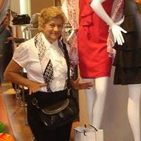 Maria Elisa Nogueira Ferroni – Medium