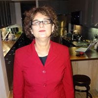 Kerry Fulton – Medium