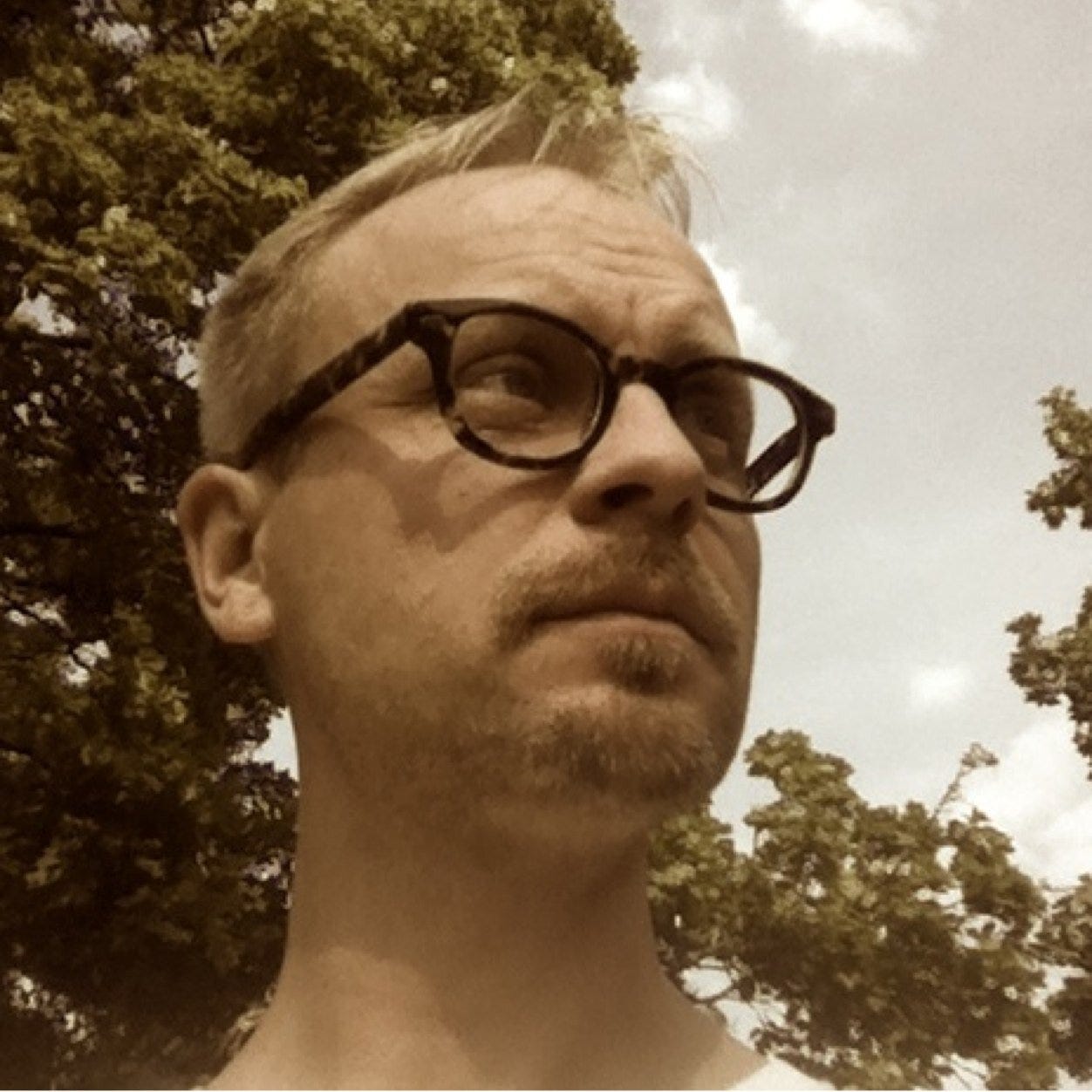 Sami Oinonen – Medium