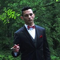 Miles Royce – Medium