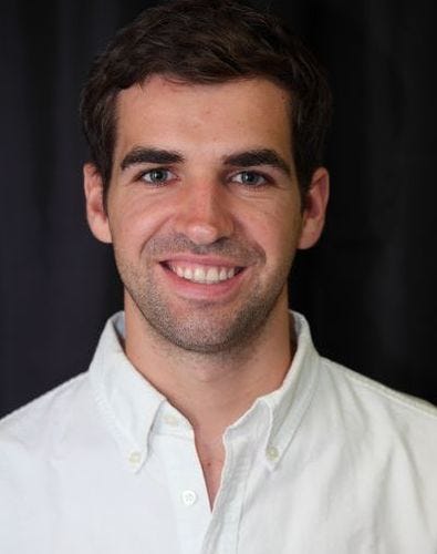 Dan Garnett – Medium