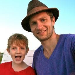 Tomas Kellner – Medium