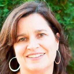 Sarah Montague – Medium