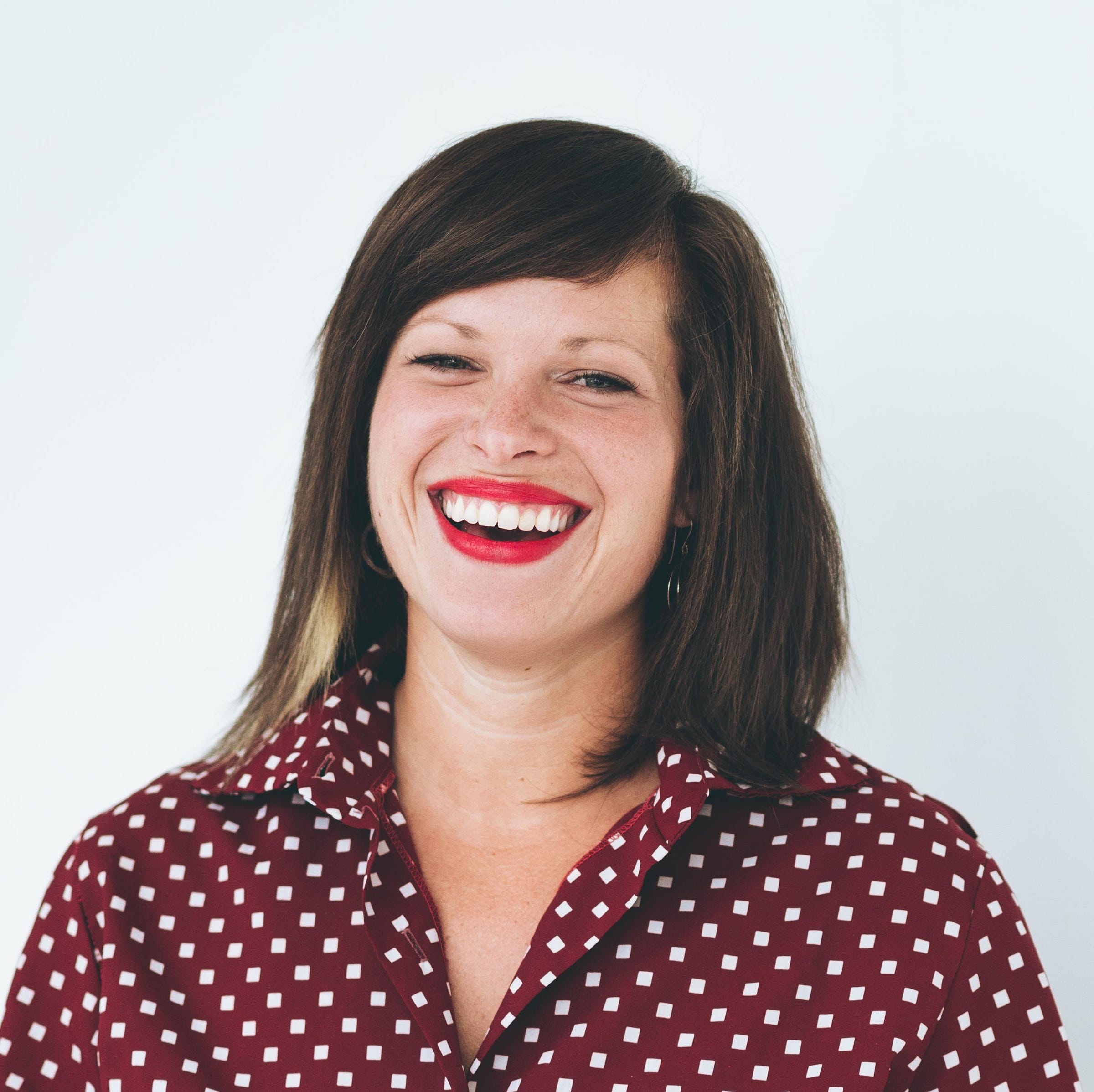 Sarah Lesh – Medium