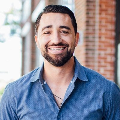 Jim Cavale – Medium