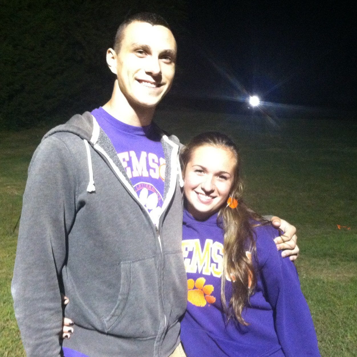 Lacey Elliott – Medium