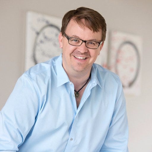 Joe Ash – Medium