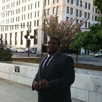 Robert Zapata – Medium