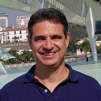 Helio Rocha – Medium