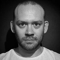 Emre Aydilek – Medium