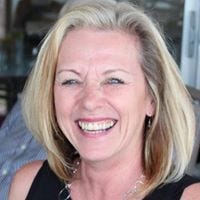 Karen Lanser – Medium