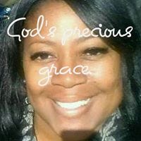 Yvonne Evans – Medium