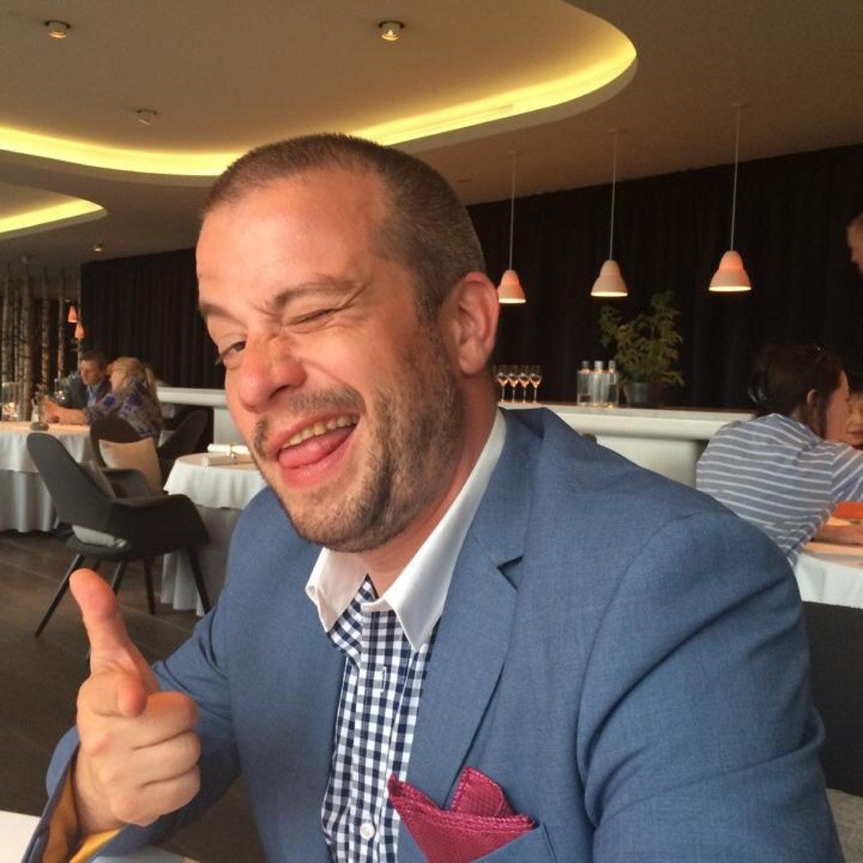 Nicky O. Pedersen – Medium