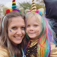 Kristin Cook – Medium