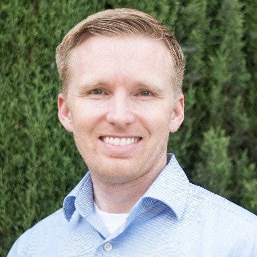 Chris Armer – Medium