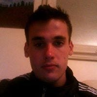 Éverton Roberto Auler – Medium