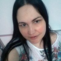 Vicky Pulido – Medium