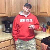 Tom Farnsworth – Medium