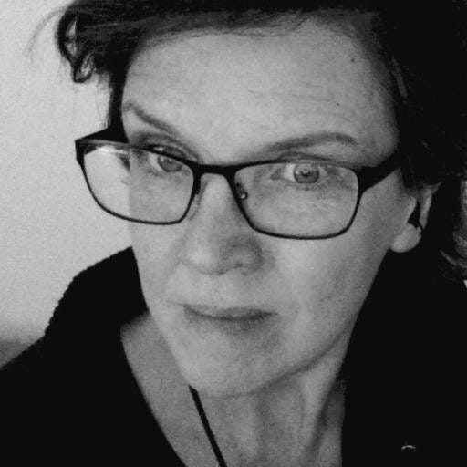 About – Cat Macaulay – Medium