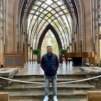 Tyler Edge – Medium