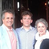 Blake Elias – Medium