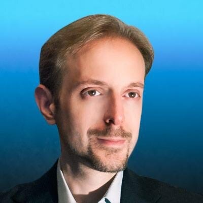 Enrique Serrano Medium