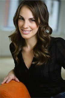 Suzanne Cerreta – Medium