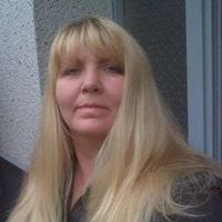 Mandy White – Medium