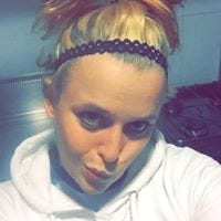 Pauline MiMi Van Damme – Medium