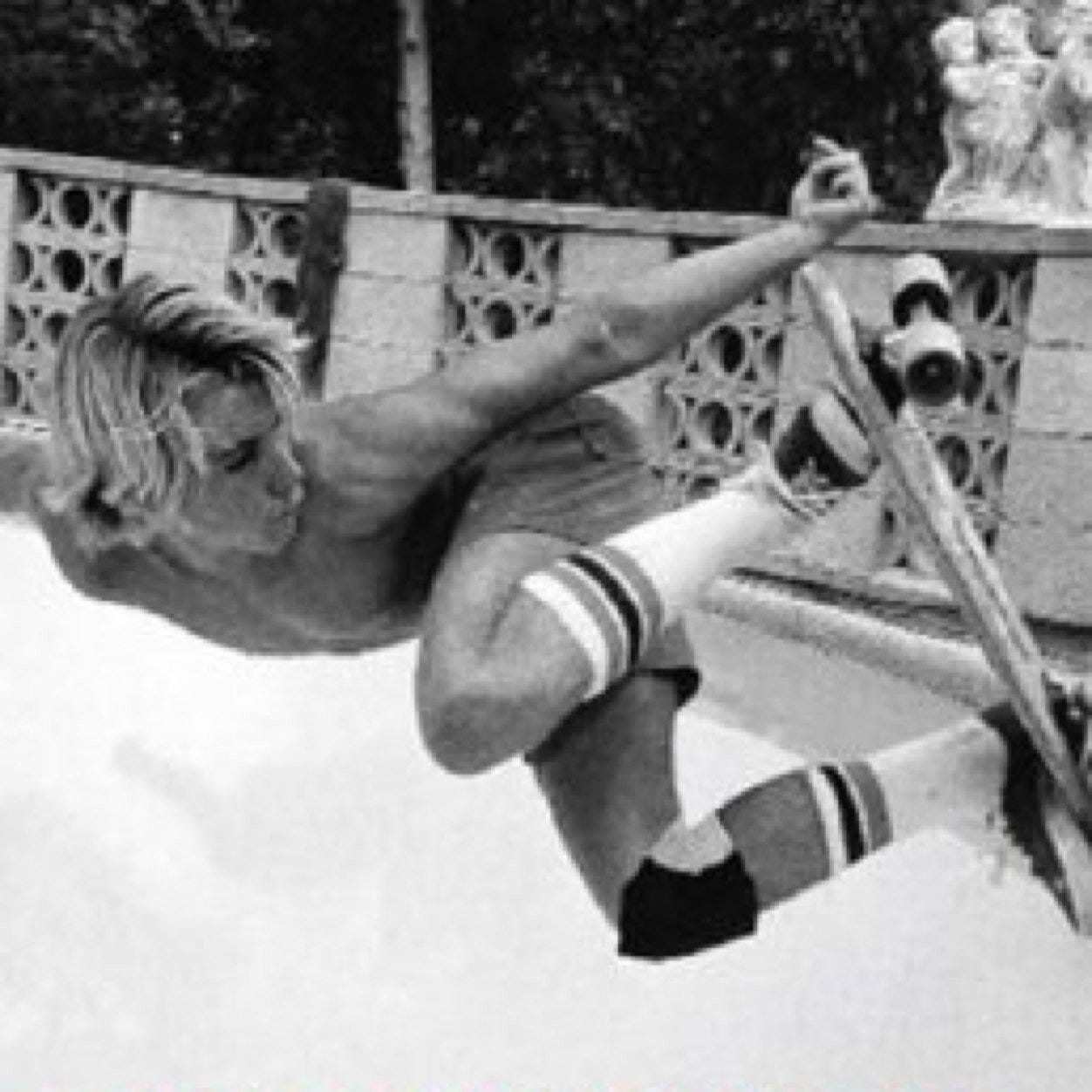 Phillip Ankers – Medium