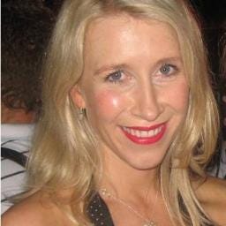 Sarah Rawstron – Medium