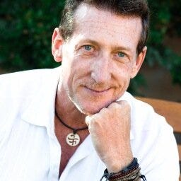 David-Dorian Ross – Medium