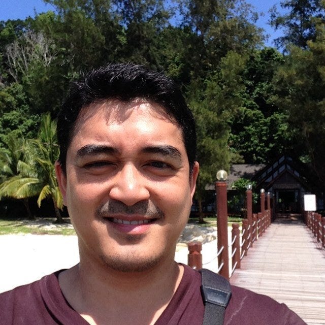 Kenneth Quek – Medium