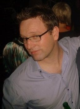 Ben Dart – Medium