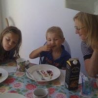 Susanne Patricia Blake – Medium