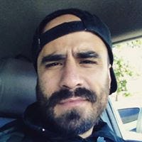 Adriano Freitas – Medium