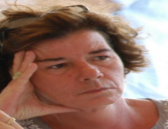 Kate Brosnan – Medium