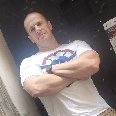 Dariusz Lubowicki – Medium