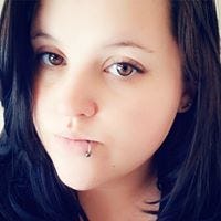 Jess Ellis – Medium