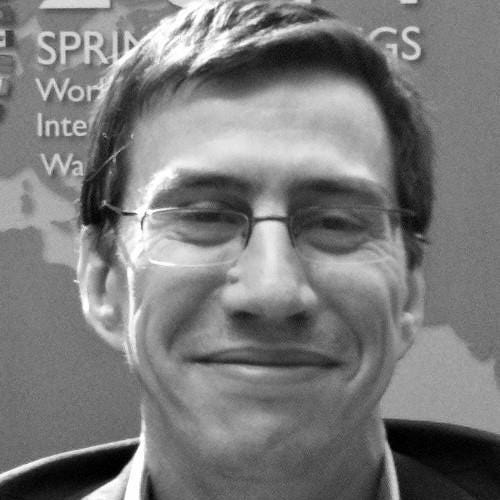 Luc Lampriere – Medium