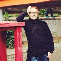 Denis Olin – Medium