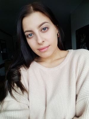 Melina Lorenz – Medium