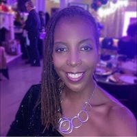 Nessa Guest – Medium