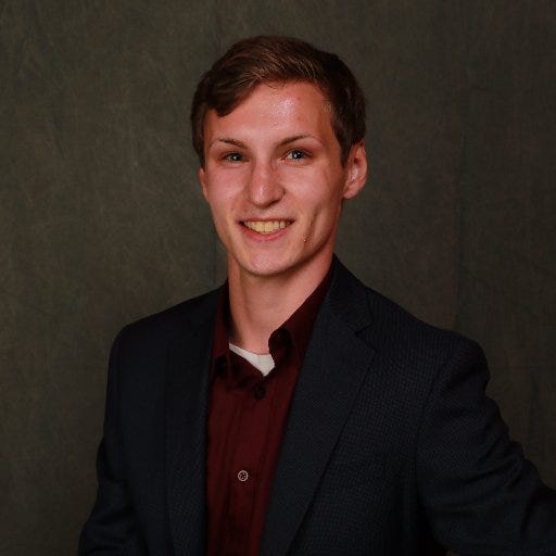 Brett Hunt – Medium