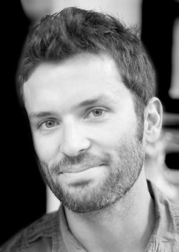 Alex Oliver – Medium