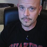 Kevin-Douglas Olive – Medium