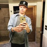 Teddy Gilman – Medium