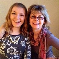 Ellie Cobb – Medium