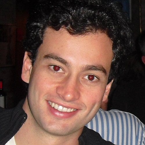 Rafael Xavier – Medium