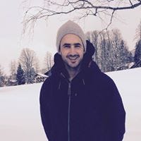 Yannis Piperakis-Papadakis – Medium